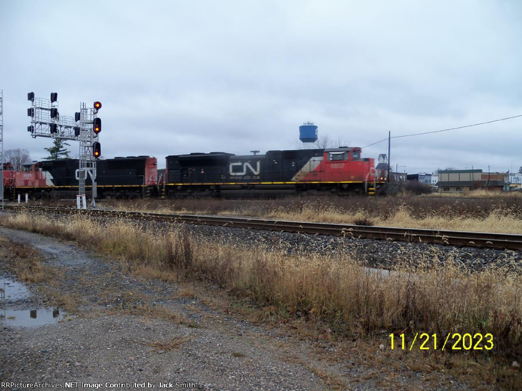 CN 8807